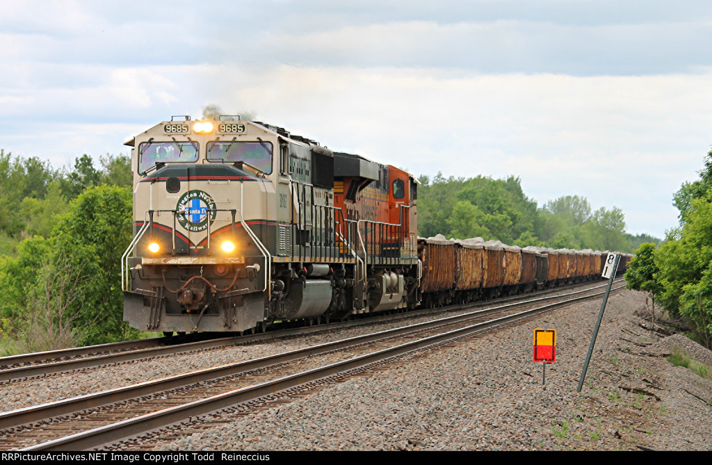 BNSF 9685